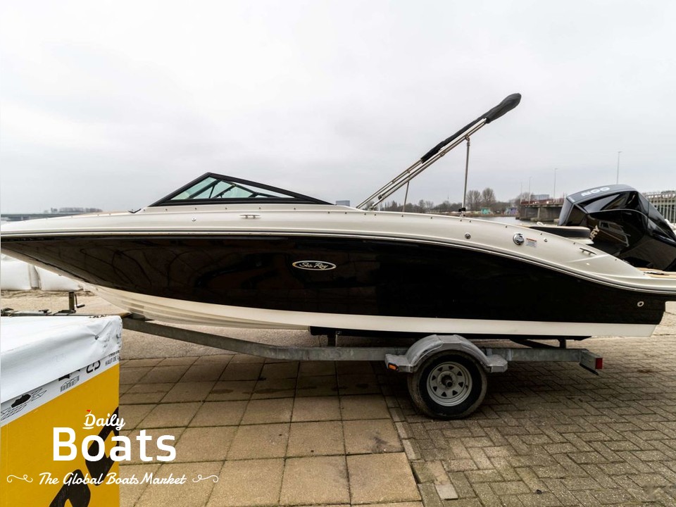 2022 Sea Ray Spx 210 Outboard for sale. View price, photos and Buy 2022 ...