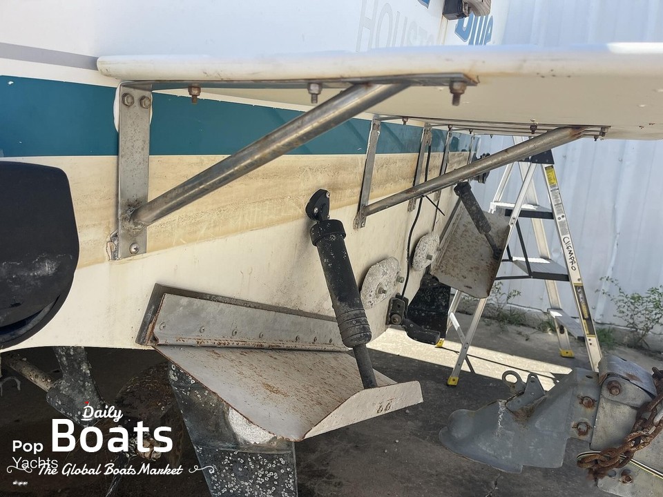 1992 Pursuit 2700 for sale. View price, photos and Buy 1992 Pursuit ...