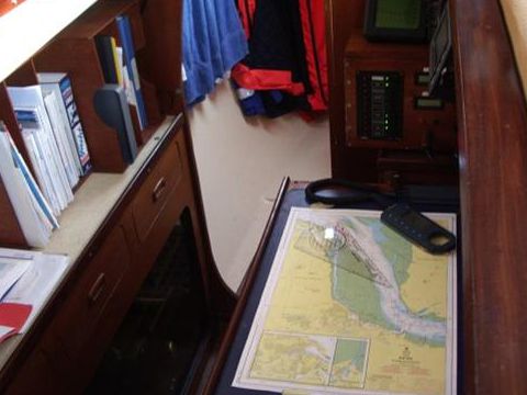 1986 Prout Quest 33Cs for sale. View price, photos and Buy 1986 Prout ...