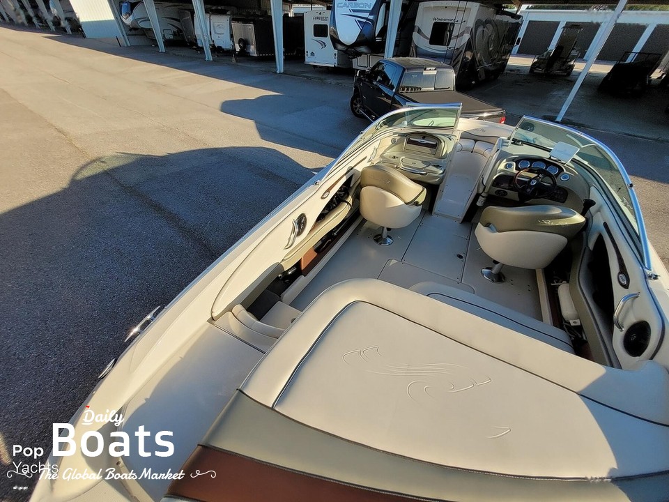 2005 Sea Ray 220 Select for sale. View price, photos and Buy 2005 Sea ...