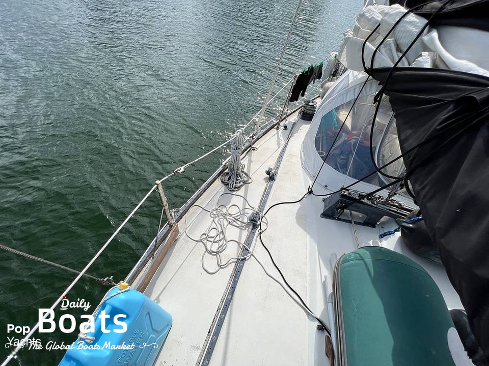 1979 Pearson 40 for sale. View price, photos and Buy 1979 Pearson 40 ...