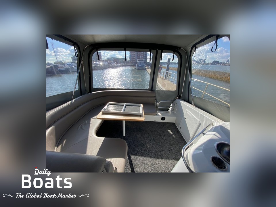 1996 Chris-Craft 33 Crowne for sale. View price, photos and Buy 1996 ...