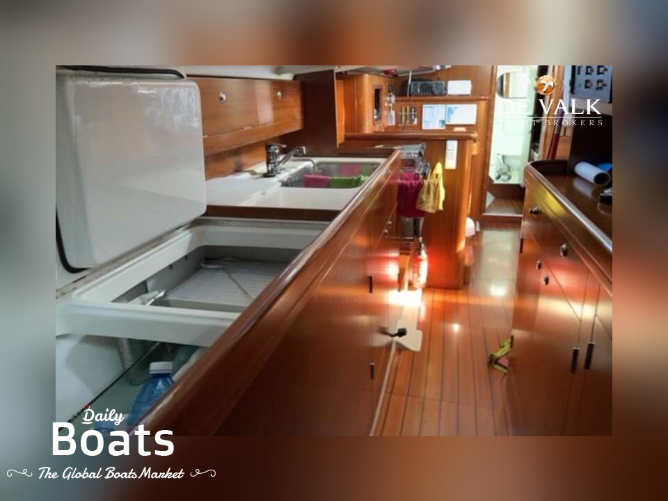 2000 Bénéteau Oceanis 40 Cc for sale. View price, photos and Buy 2000 ...