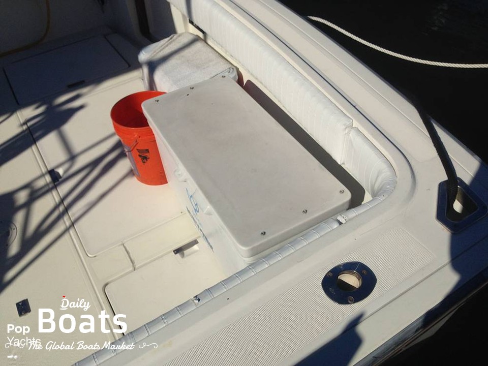 1987 Tiara Yachts 33 Flybridge for sale. View price, photos and Buy ...