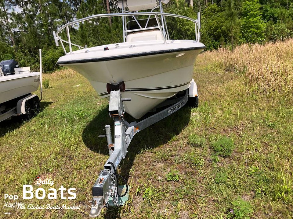 2000 Angler Boat Corporation 220 Center Console for sale. View price ...