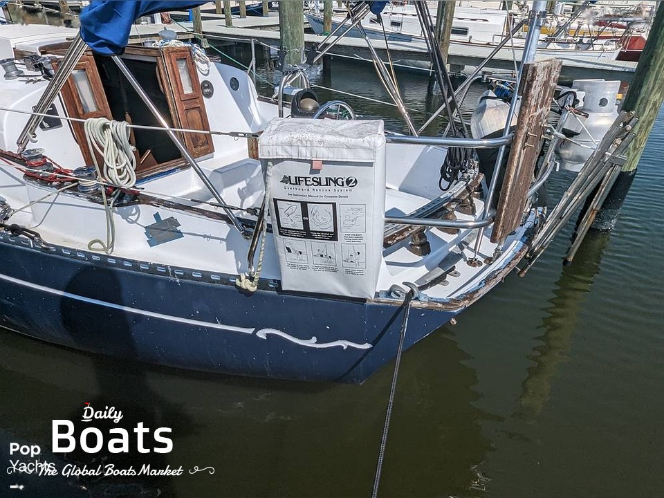 1981 Bayfield Boat Yard 32C for sale. View price, photos and Buy 1981 ...