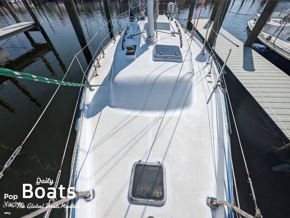 1981 Bayfield Boat Yard 32C for sale. View price, photos and Buy 1981 ...