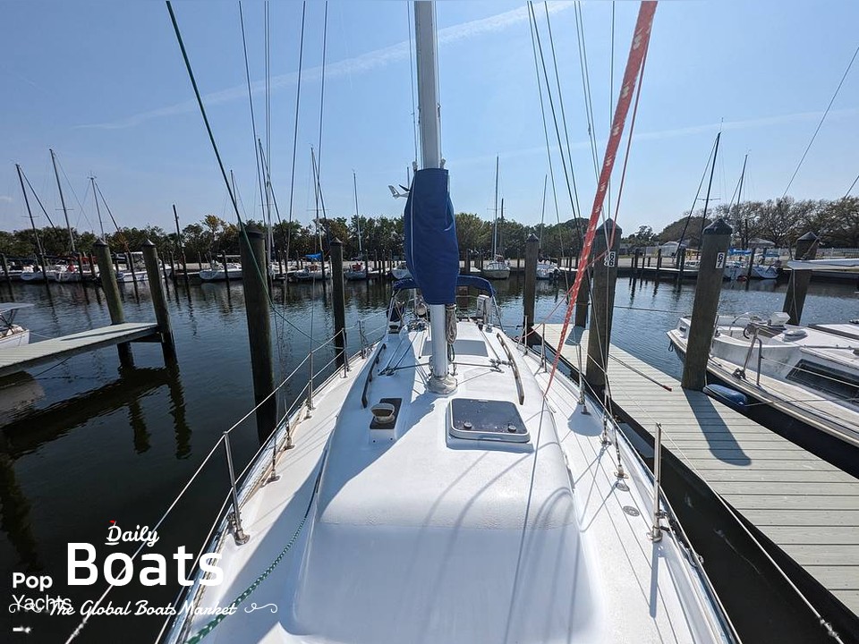 1981 Bayfield Boat Yard 32C for sale. View price, photos and Buy 1981 ...