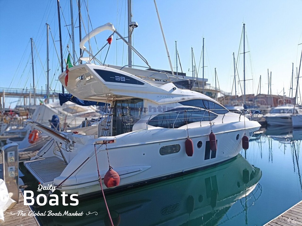 2010 Azimut 38 Fly for sale. View price, photos and Buy 2010 Azimut 38 ...