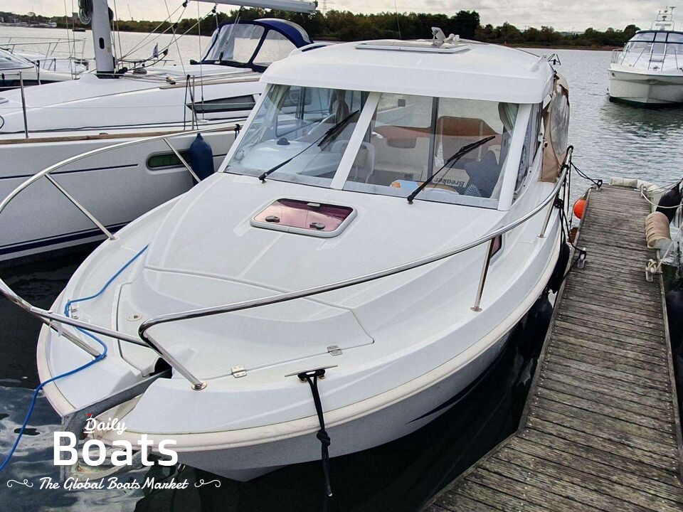 2010 Bénéteau Antares 750 Hb for sale. View price, photos and Buy 2010 ...