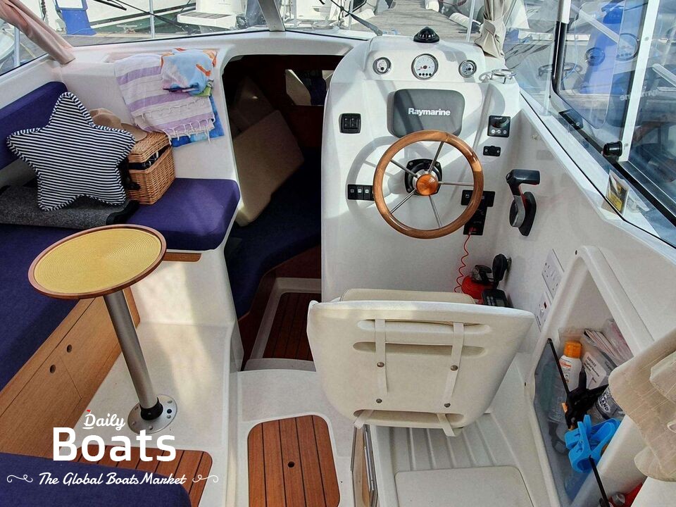 2010 Bénéteau Antares 750 Hb for sale. View price, photos and Buy 2010 ...