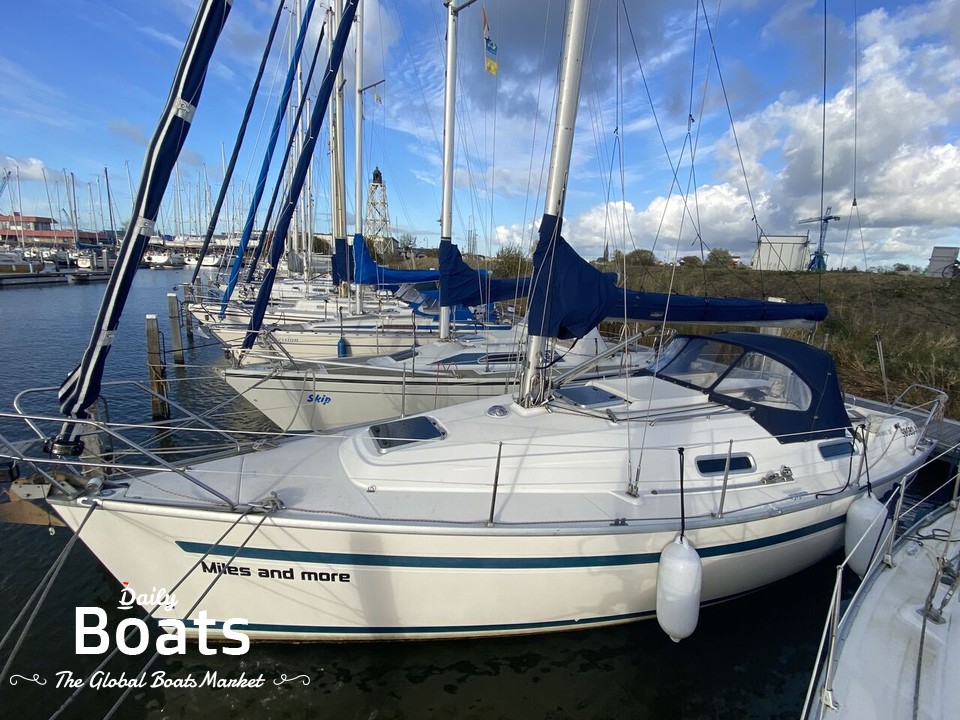 1998 Bavaria 32 Holiday for sale. View price, photos and Buy 1998 ...