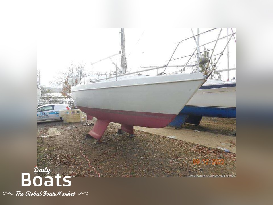 1993 British Hunter 30 Horizon for sale. View price, photos and Buy ...