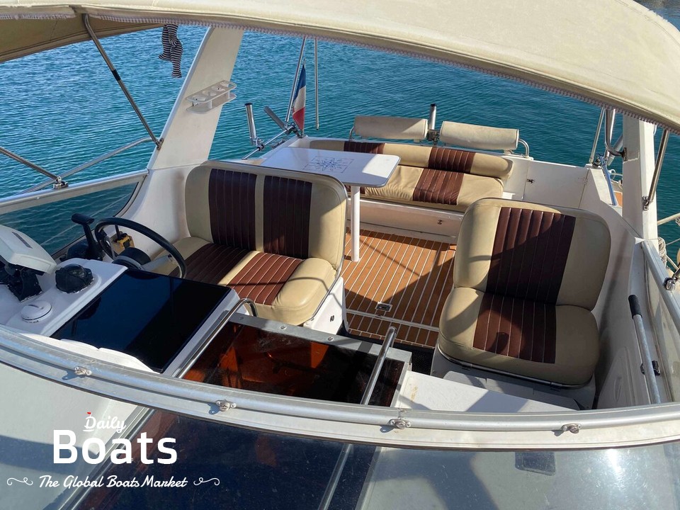 1989 Princess Yachts 266 Riviera for sale. View price, photos and Buy ...