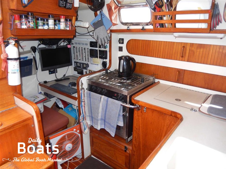 1997 Caliber Yachts 40 Lrc for sale. View price, photos and Buy 1997 ...