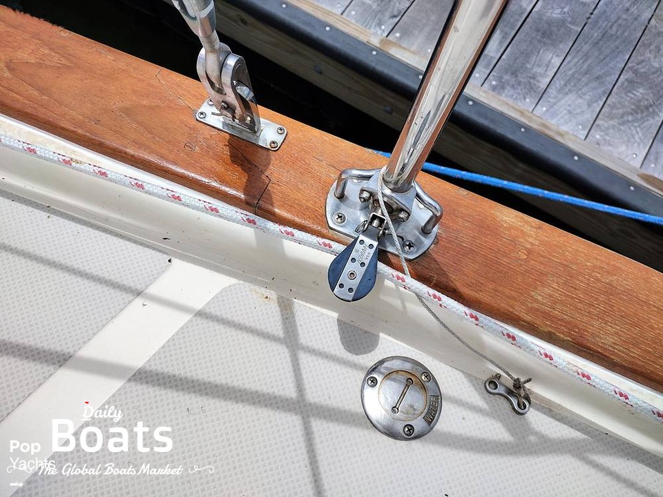 1991 Island Packet 35 for sale. View price, photos and Buy 1991 Island ...