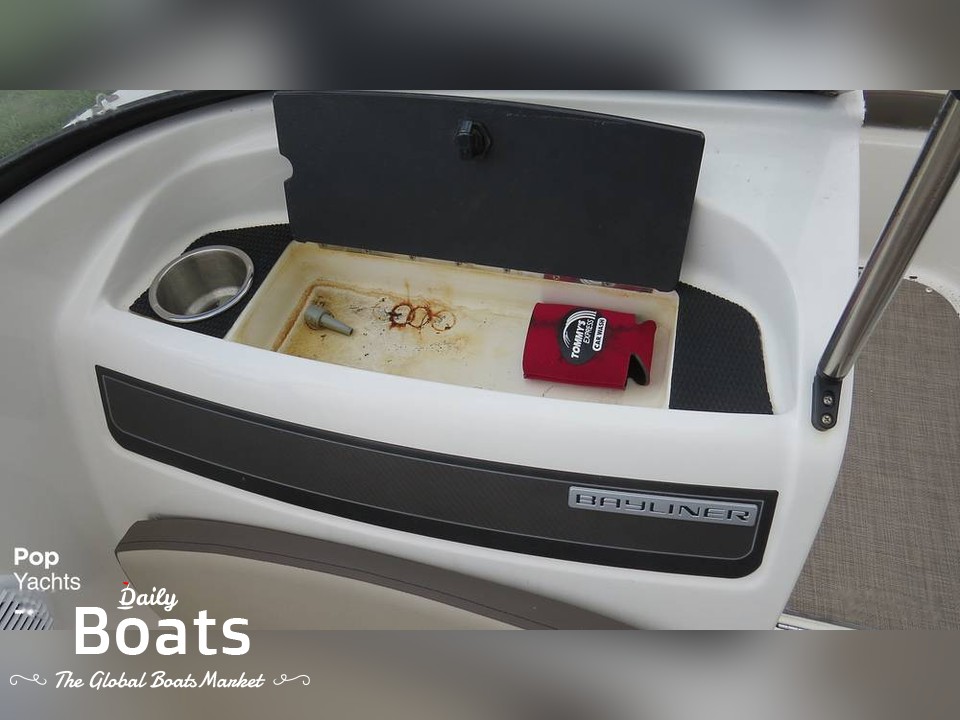 2017 Bayliner Vr5 for sale. View price, photos and Buy 2017 Bayliner ...