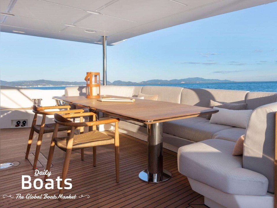 2021 Azimut 32 Grande for sale. View price, photos and Buy 2021 Azimut ...