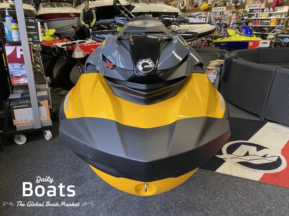 2023 Sea-Doo Rxp X-Rs 300 2023 Yellow à vendre. Voir le prix, les ...