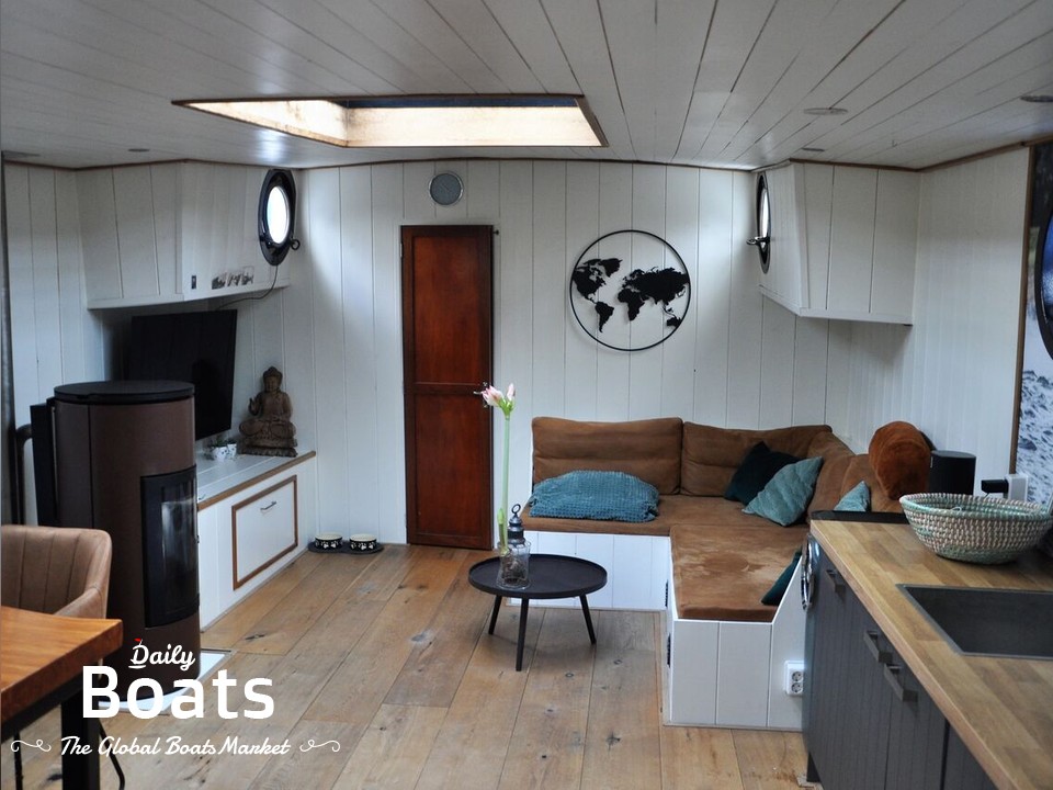 Varend Woonschip 20 Meter for sale. View price, photos and Buy Varend ...