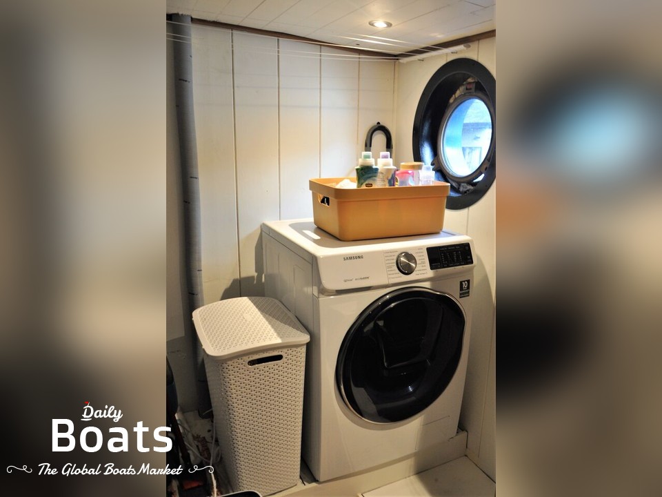 Varend Woonschip 20 Meter for sale. View price, photos and Buy Varend ...