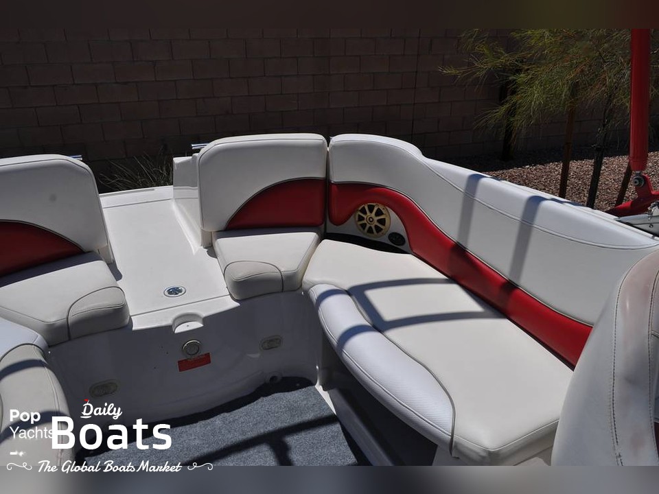 2004 Monterey 233 Explorer for sale. View price, photos and Buy 2004 ...