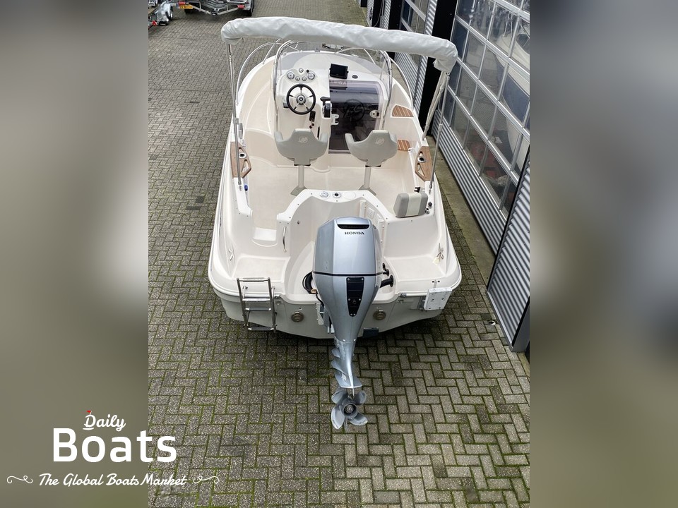 2009 Optie!!! Quicksilver 635 Commander Wa Met Honda 135 à vendre. Voir ...