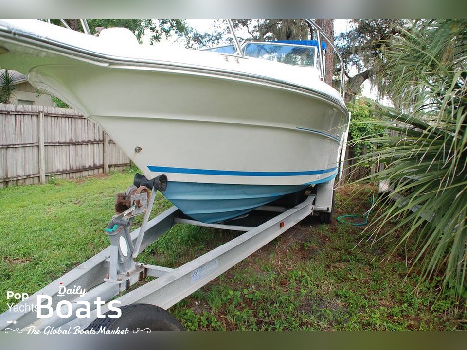 1996 Sea Ray Laguna 24 Flush Deck Cuddy for sale. View price, photos ...