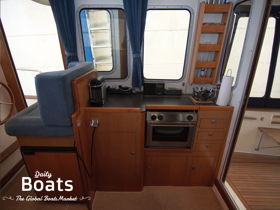 2006 Rhéa Marine 850 Timonier for sale. View price, photos and Buy 2006 ...