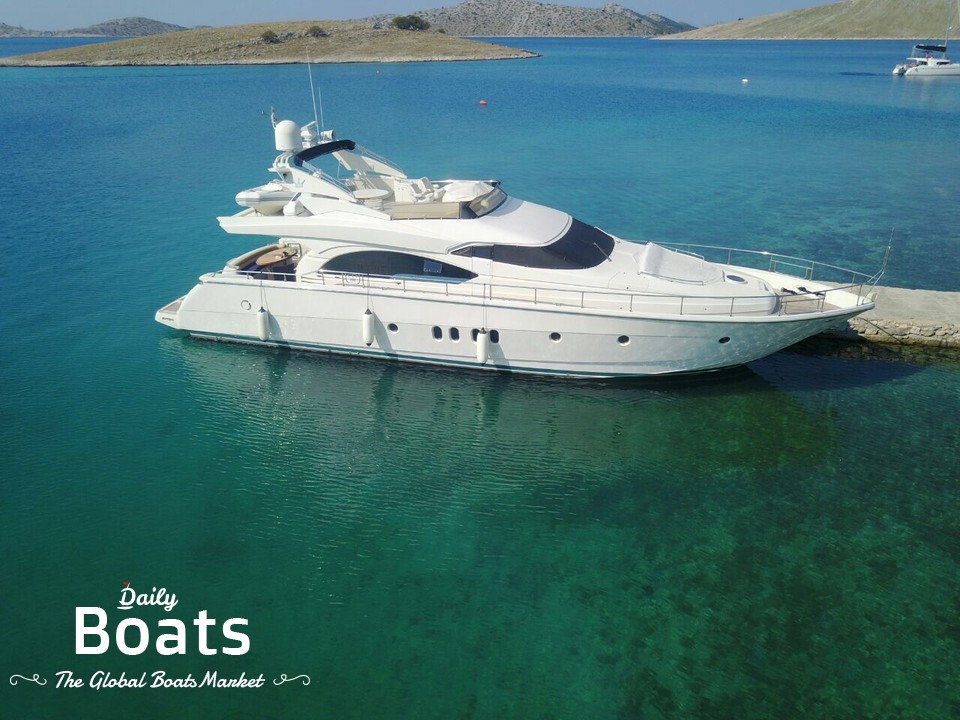 Motor boats Dominator 68s for sale - Daily Boats