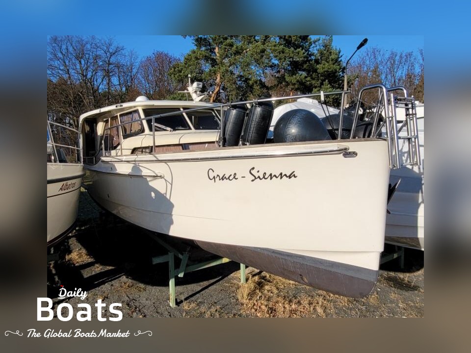 2011 Greenline 33 for sale. View price, photos and Buy 2011 Greenline ...