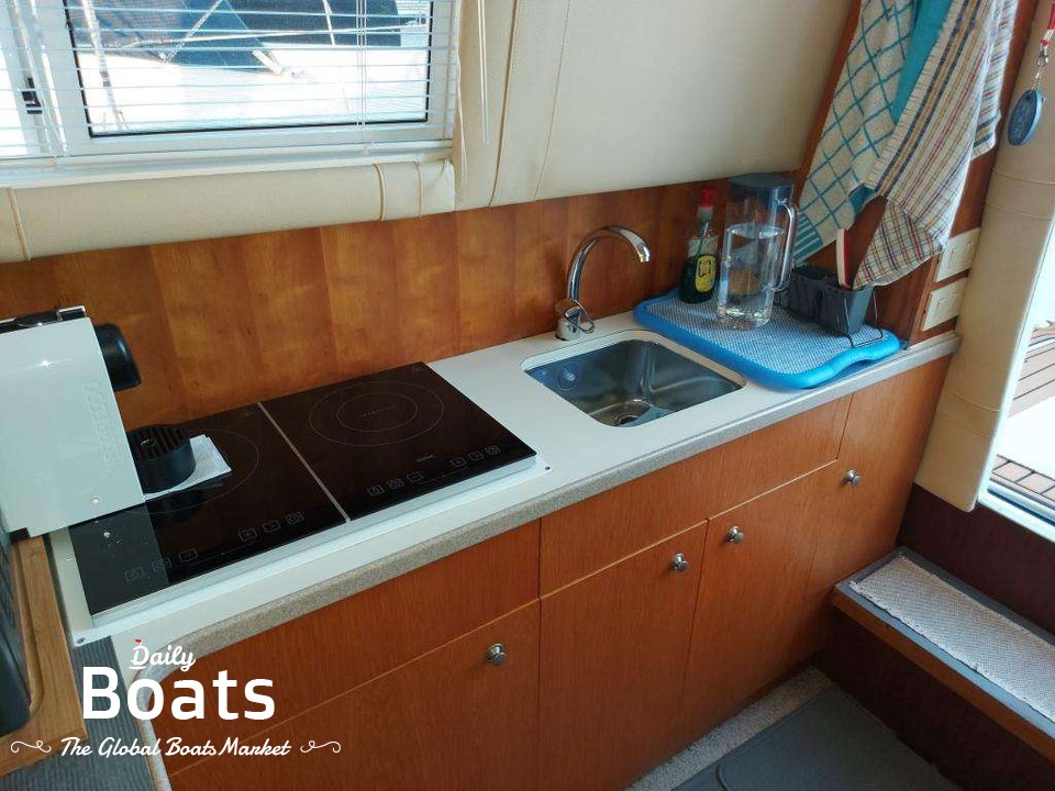 1997 Silverton 32 for sale. View price, photos and Buy 1997 Silverton ...