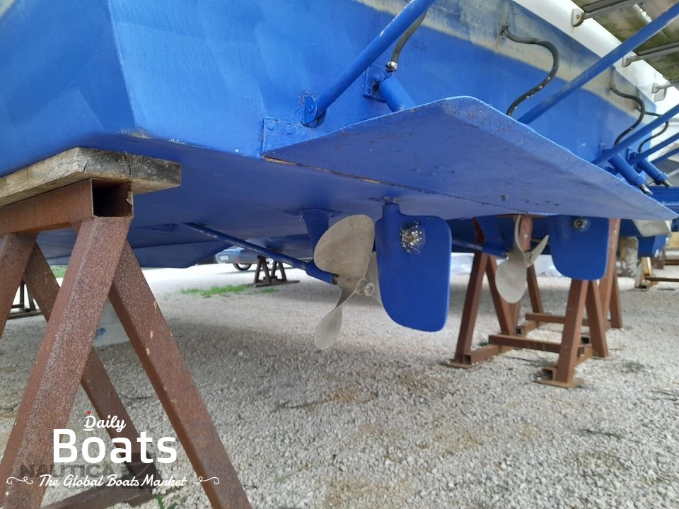 1987 Chris-Craft 35 Commander eladó. Kilátás ár, fotók és Vegyél 1987 ...