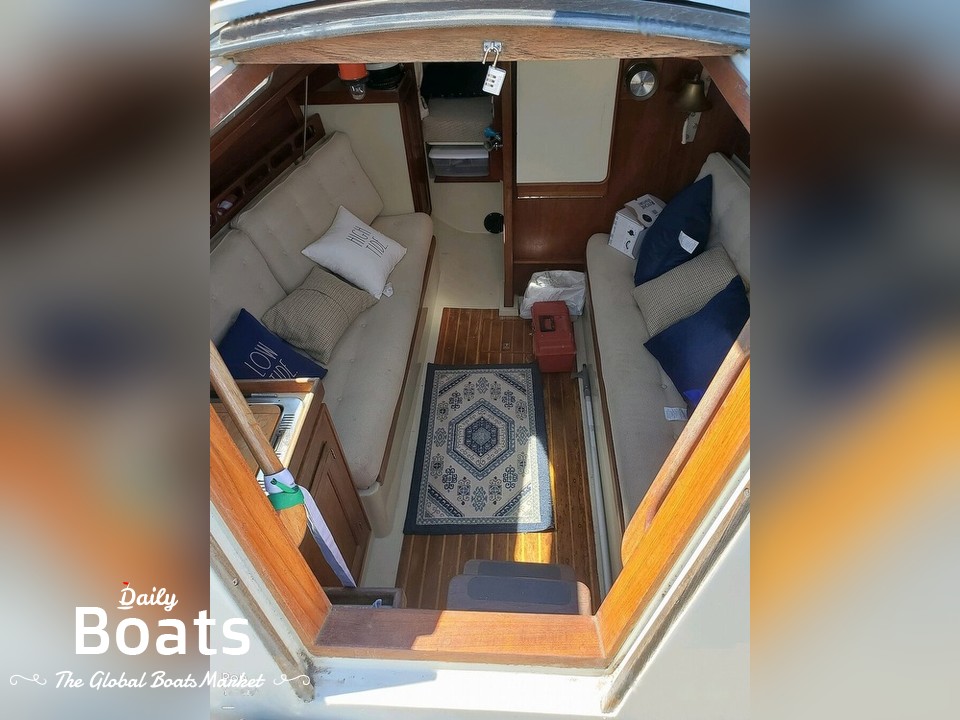 1983 Ericson Yachts 26 for sale. View price, photos and Buy 1983 ...