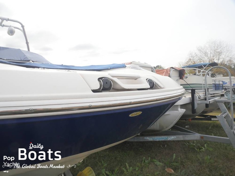 2004 Monterey 233 Explorer Open for sale. View price, photos and Buy ...