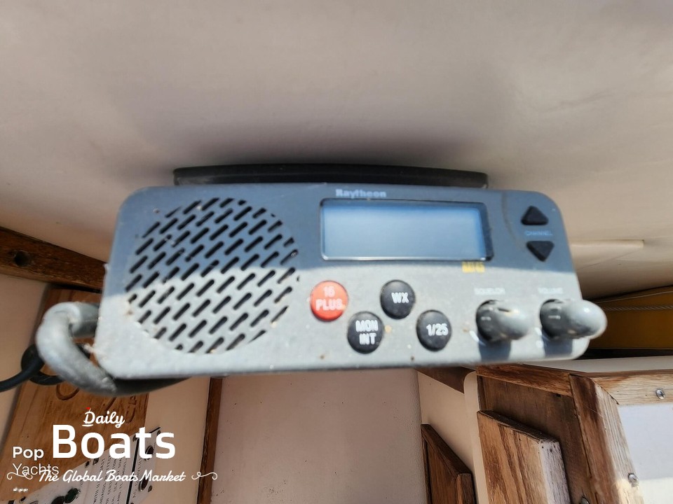 1985 Sea Ray 340 Sundancer for sale. View price, photos and Buy 1985 ...