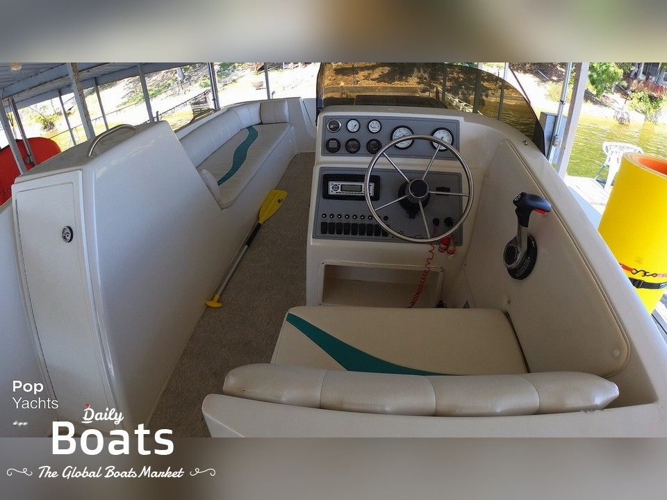 1995 Regal Leisure Cat 26 for sale. View price, photos and Buy 1995 ...