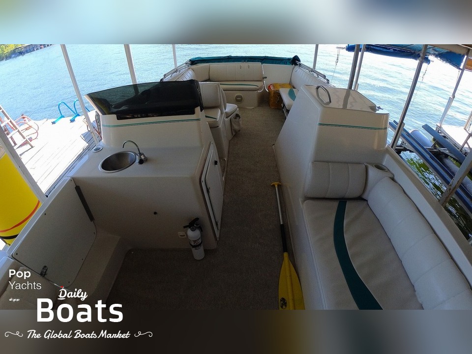 1995 Regal Leisure Cat 26 for sale. View price, photos and Buy 1995 ...