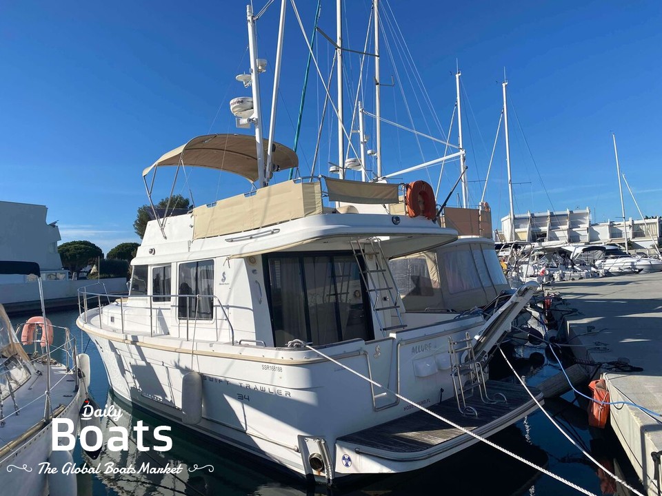 2010 Bénéteau Swift Trawler 34 for sale. View price, photos and Buy ...