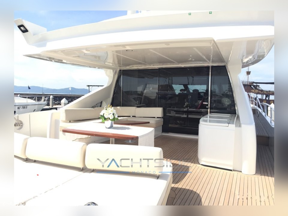 2014 Azimut 86 S for sale. View price, photos and Buy 2014 Azimut 86 S ...