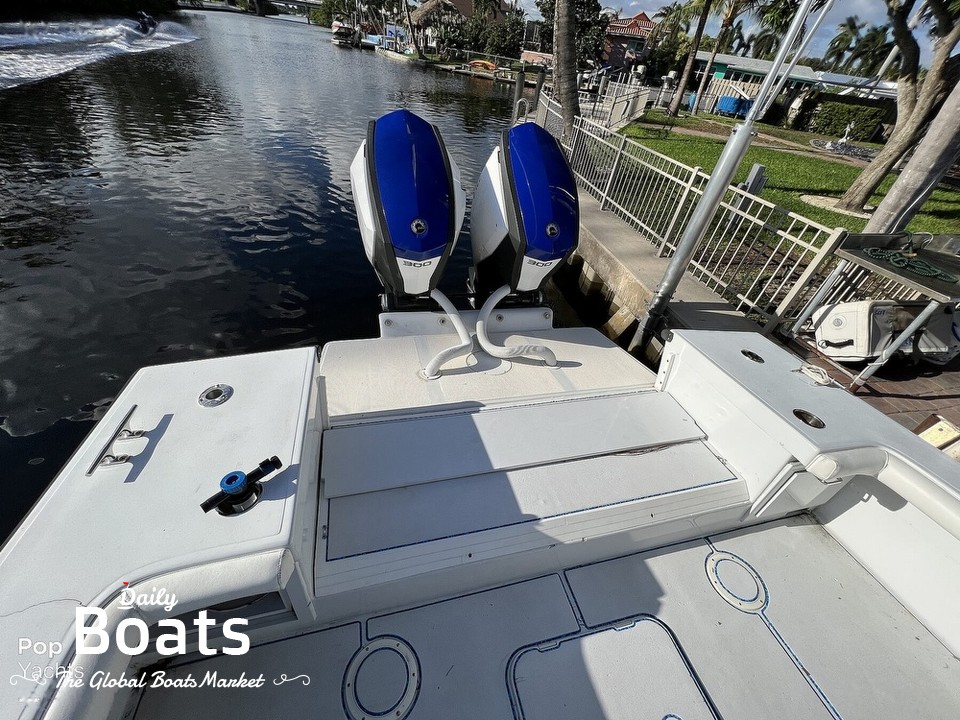 1990 Ocean Master 31 for sale. View price, photos and Buy 1990 Ocean ...