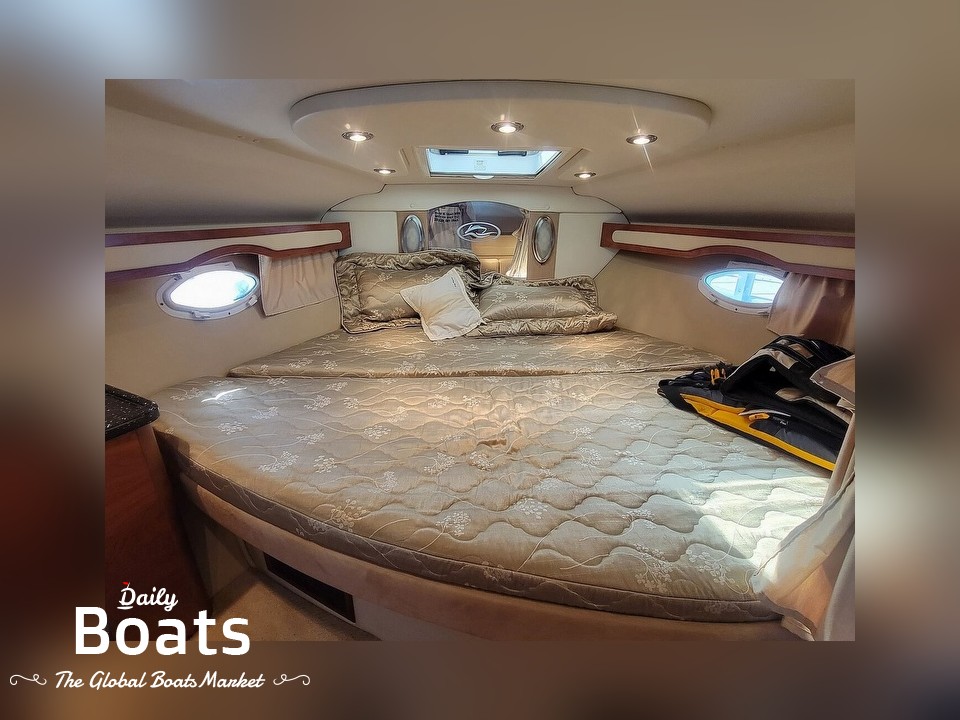 2009 Rinker 340Ec for sale. View price, photos and Buy 2009 Rinker ...