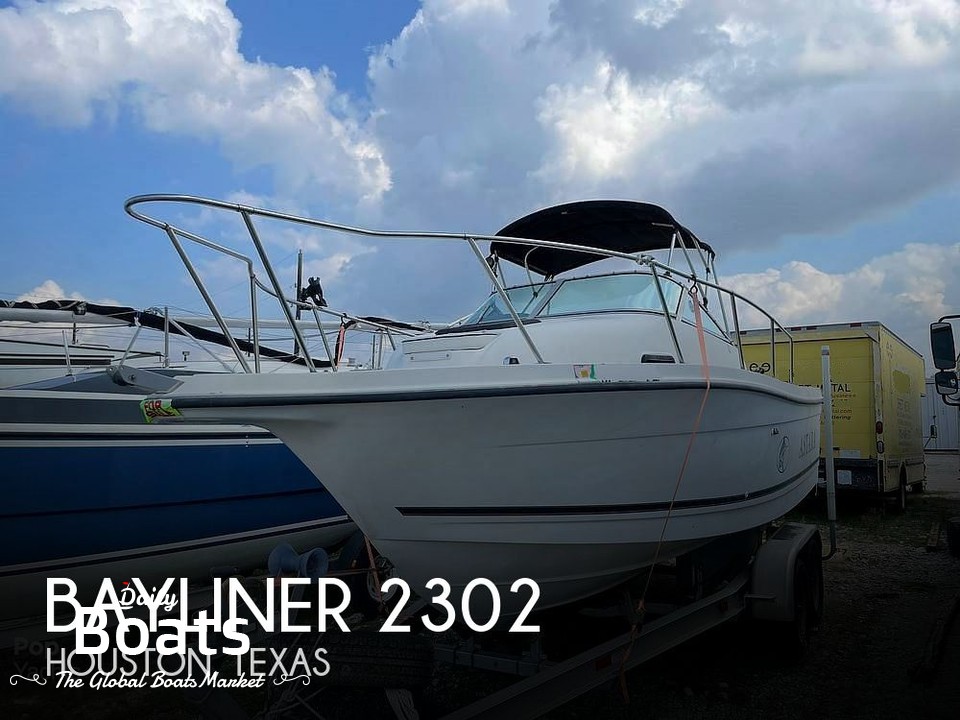 2001 Bayliner Trophy 2302 for sale. View price, photos and Buy 2001 ...
