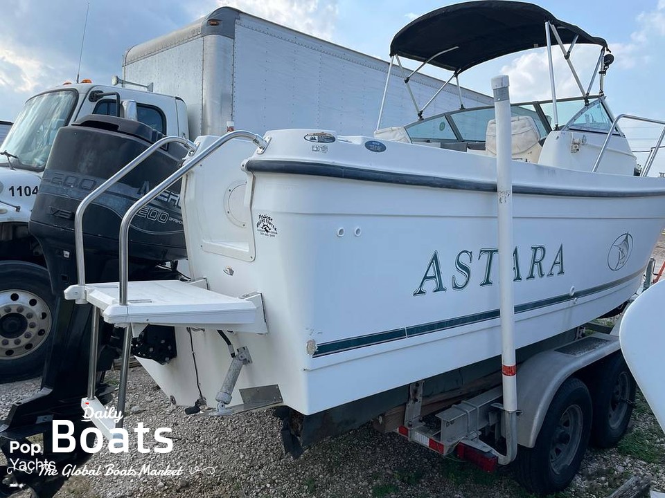 2001 Bayliner Trophy 2302 for sale. View price, photos and Buy 2001 ...