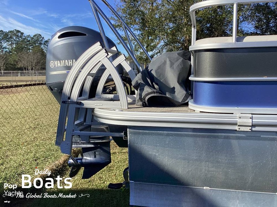 2022 G3 Boats Suncatcher Tritoon Select 322Ss for sale. View price ...