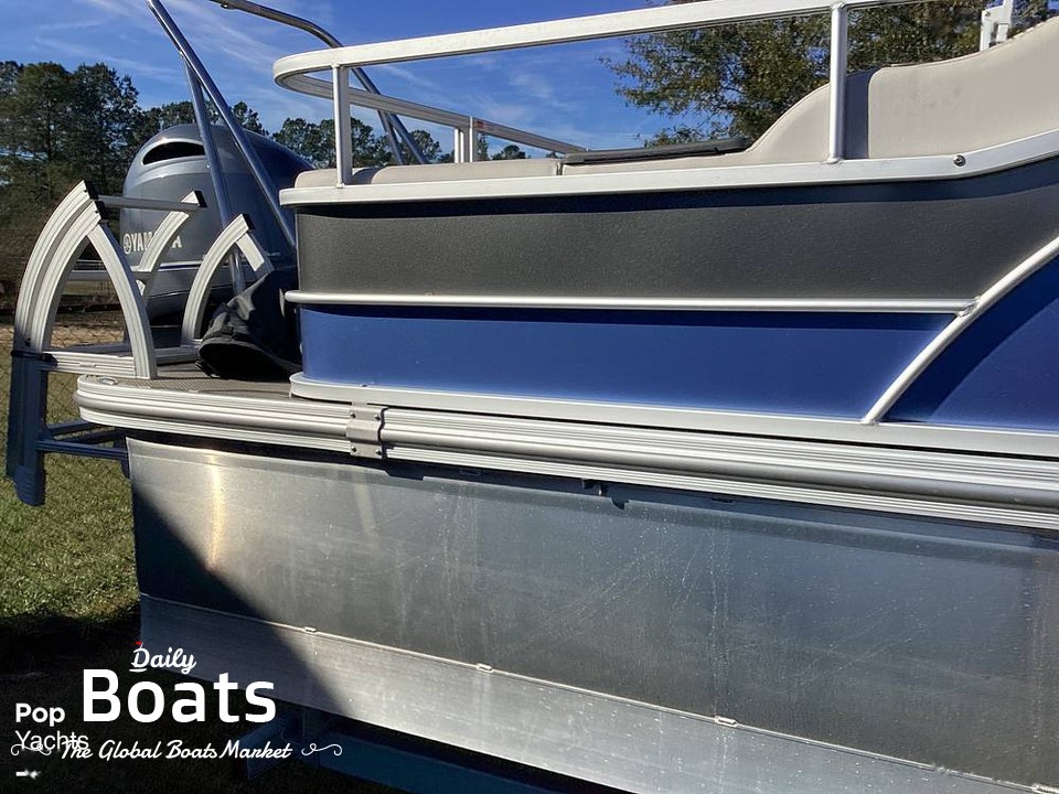 2022 G3 Boats Suncatcher Tritoon Select 322Ss for sale. View price ...