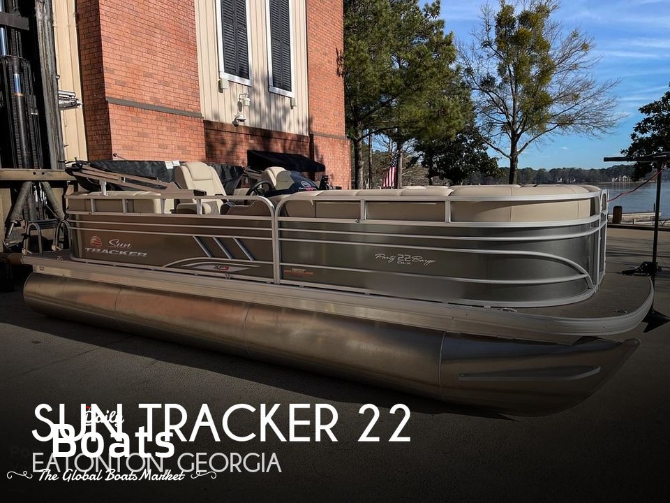 2023 Sun Tracker 22 Xp3 Party Barge for sale. View price, photos and ...