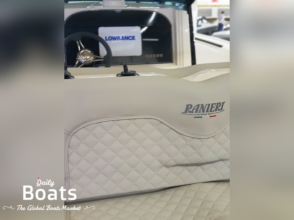 2023 Ranieri International R32 (New) for sale. View price, photos and ...