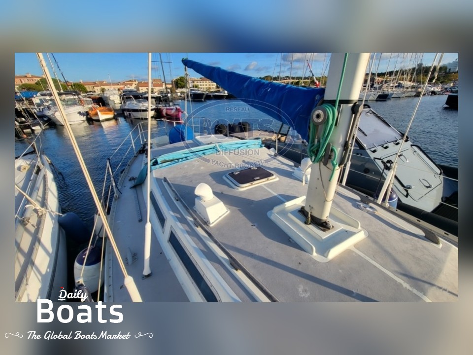 1982 Marine Project Moody 33 S for sale. View price, photos and Buy ...