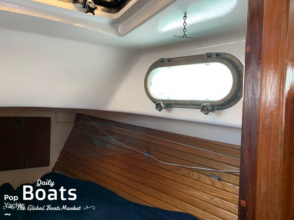 1978 Cape Dory 28 for sale. View price, photos and Buy 1978 Cape Dory ...